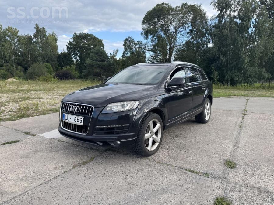 Melns Audi Q7 2011 Rīga, ar dzinēja tilpumu 3.00 L un nobraukumu 334 tūkst. km par 11700 €, foto 1 vietnē AUTOMOTO.COM.LV