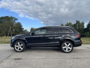 Melns Audi Q7 2011 Rīga, ar dzinēja tilpumu 3.00 L un nobraukumu 334 tūkst. km par 11700 €, foto 4 vietnē AUTOMOTO.COM.LV