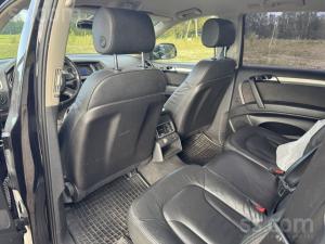 Melns Audi Q7 2011 Rīga, ar dzinēja tilpumu 3.00 L un nobraukumu 334 tūkst. km par 11700 €, foto 23 vietnē AUTOMOTO.COM.LV