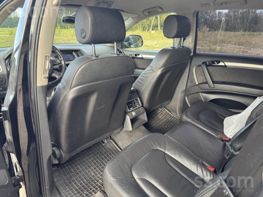 Melns Audi Q7 2011 Rīga, ar dzinēja tilpumu 3.00 L un nobraukumu 334 tūkst. km par 11700 €, foto 24 vietnē AUTOMOTO.COM.LV