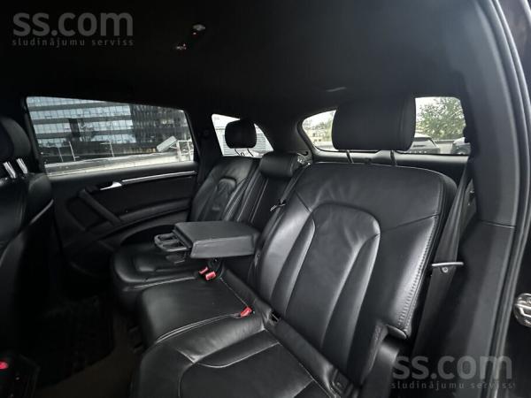 Ауди Ку 7 2011 в Рига на AUTOMOTO.COM.LV Черный Ауди Ку 7 2011 в Рига, объемом двигателя 3.00 л и пробегом 316 тыс. км за 9000 €, фото 7 на AUTOMOTO.COM.LV