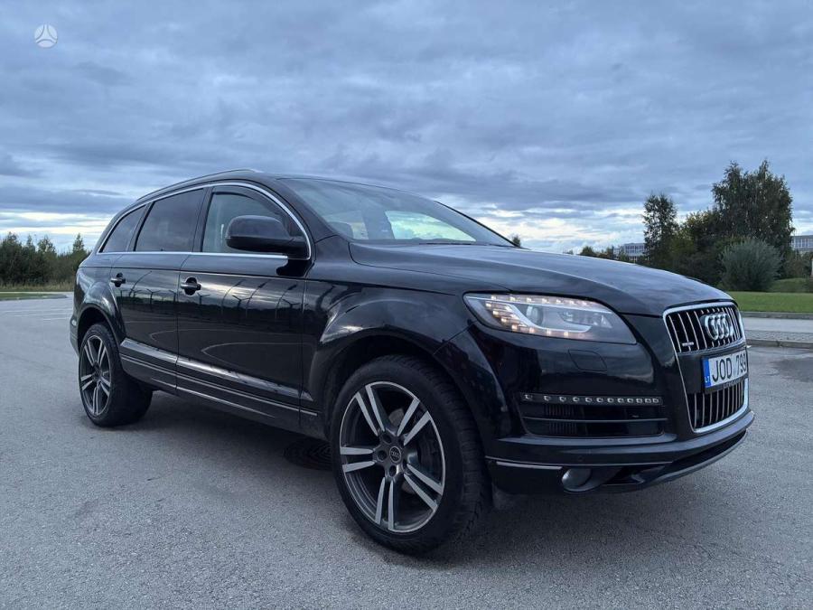 Black Audi Q7 2011 in Telschi, with an engine capacity of 2.97 L and mileage of 280 thousand km for 6550 €, photo 4 on AUTOMOTO.COM.LV