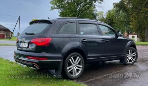 Melns Audi Q7 2011 Kivieli, ar dzinēja tilpumu 4.10 L un nobraukumu 335 tūkst. km par 10500 €, foto 5 vietnē AUTOMOTO.COM.LV
