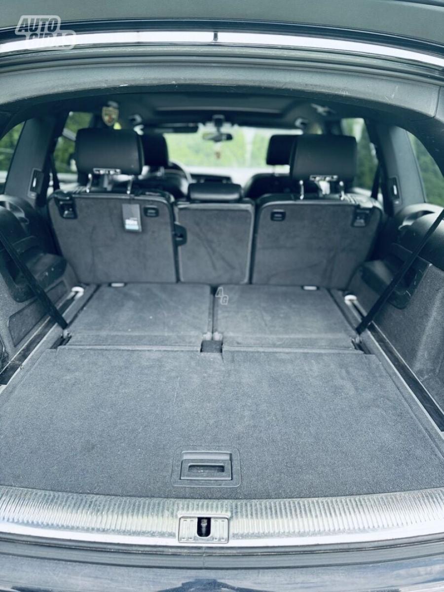 Black Audi Q7 2011 in Vilnius, with an engine capacity of 3.00 L and mileage of 350 thousand km for 10400 €, photo 14 on AUTOMOTO.COM.LV