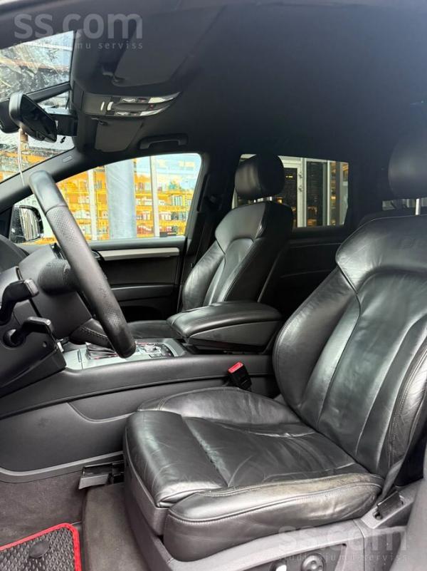 Audi Q7 2011 Rīga vietnē Melns Audi Q7 2011 Rīga, ar dzinēja tilpumu 3.00 L un nobraukumu 0 tūkst. km par 10500 €, foto 8 vietnē AUTOMOTO.COM.LV