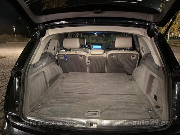 Black Audi Q7 2012 in Tartu, with an engine capacity of 3.00 L and mileage of 340 thousand km for 15200 €, photo 11 on AUTOMOTO.COM.LV