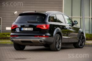 Black Audi Q7 2012 in Jelgava, with an engine capacity of 3.00 L and mileage of 217 thousand km for 14999 €, photo 7 on AUTOMOTO.COM.LV