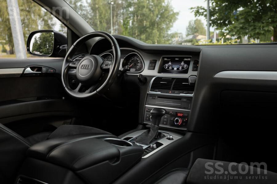 Black Audi Q7 2012 in Jelgava, with an engine capacity of 3.00 L and mileage of 217 thousand km for 14999 €, photo 13 on AUTOMOTO.COM.LV