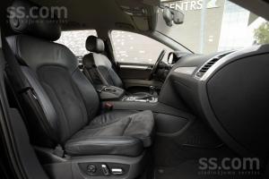 Black Audi Q7 2012 in Jelgava, with an engine capacity of 3.00 L and mileage of 217 thousand km for 14999 €, photo 14 on AUTOMOTO.COM.LV