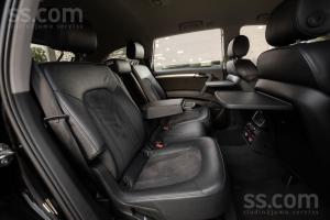 Black Audi Q7 2012 in Jelgava, with an engine capacity of 3.00 L and mileage of 217 thousand km for 14999 €, photo 15 on AUTOMOTO.COM.LV