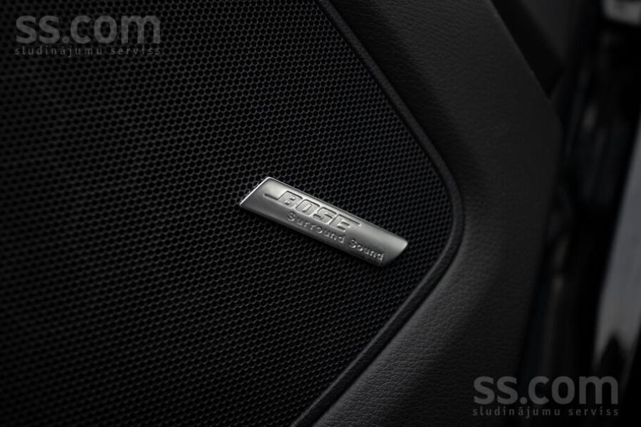 Black Audi Q7 2012 in Jelgava, with an engine capacity of 3.00 L and mileage of 217 thousand km for 14999 €, photo 19 on AUTOMOTO.COM.LV
