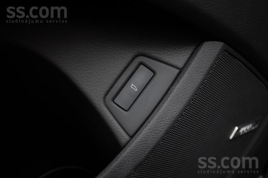Black Audi Q7 2012 in Jelgava, with an engine capacity of 3.00 L and mileage of 217 thousand km for 14999 €, photo 21 on AUTOMOTO.COM.LV