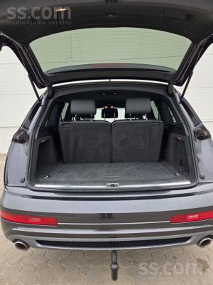Melns Audi Q7 2012 Rīga, ar dzinēja tilpumu 3.00 L un nobraukumu 168 tūkst. km par 15500 €, foto 28 vietnē AUTOMOTO.COM.LV