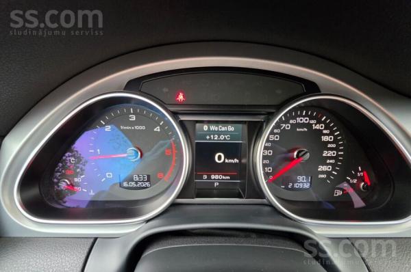 Black Audi Q7 2012 in Tukums, with an engine capacity of 3.00 L and mileage of 211 thousand km for 12500 €, photo 8 on AUTOMOTO.COM.LV