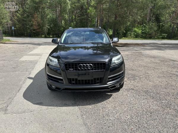 Black Audi Q7 2012 in Vilnius, with an engine capacity of 3.00 L and mileage of 189 thousand km for 6600 €, photo 8 on AUTOMOTO.COM.LV