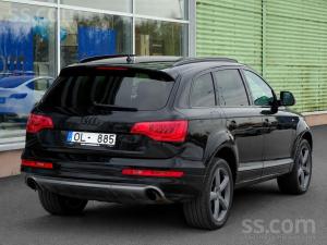 Melns Audi Q7 2012 Rīga, ar dzinēja tilpumu 3.00 L un nobraukumu 438 tūkst. km par 9900 €, foto 3 vietnē AUTOMOTO.COM.LV