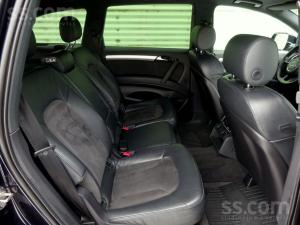 Melns Audi Q7 2012 Rīga, ar dzinēja tilpumu 3.00 L un nobraukumu 438 tūkst. km par 9900 €, foto 10 vietnē AUTOMOTO.COM.LV