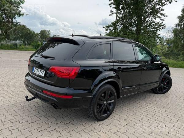 Black Audi Q7 2012 in Riga, with an engine capacity of 3.00 L and mileage of 0 thousand km for 13900 €, photo 9 on AUTOMOTO.COM.LV