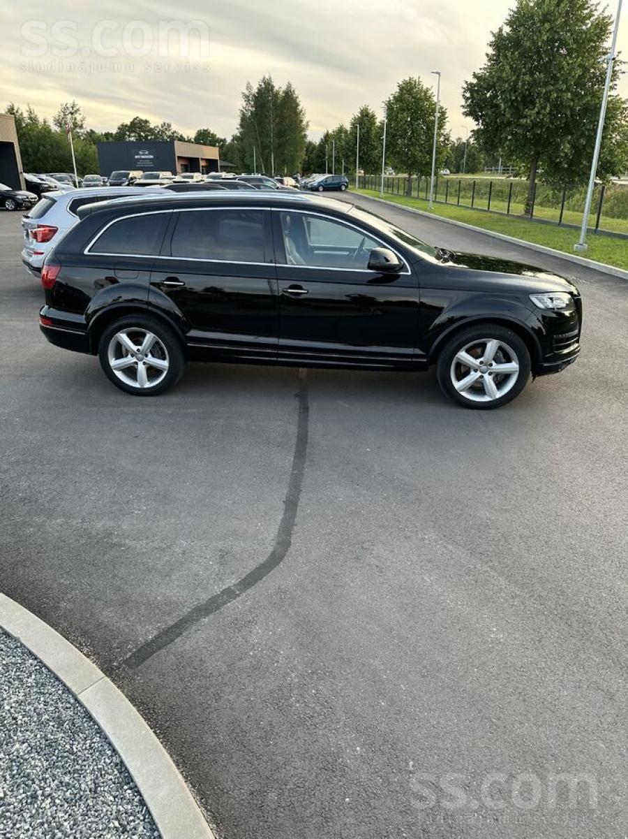 Melns Audi Q7 2012 Jelgava, ar dzinēja tilpumu 3.00 L un nobraukumu 370 tūkst. km par 9988 €, foto 5 vietnē AUTOMOTO.COM.LV