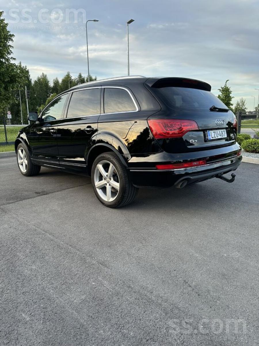 Melns Audi Q7 2012 Jelgava, ar dzinēja tilpumu 3.00 L un nobraukumu 370 tūkst. km par 9988 €, foto 8 vietnē AUTOMOTO.COM.LV