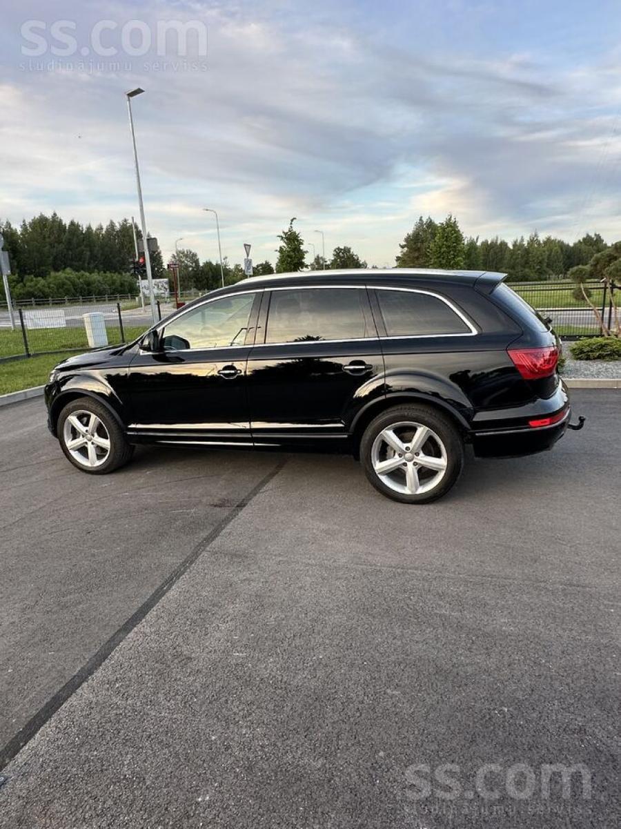 Melns Audi Q7 2012 Jelgava, ar dzinēja tilpumu 3.00 L un nobraukumu 370 tūkst. km par 9988 €, foto 9 vietnē AUTOMOTO.COM.LV