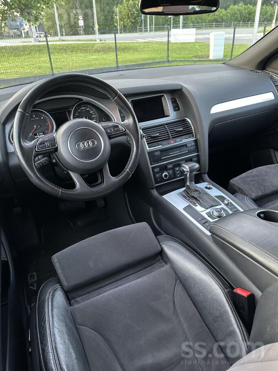 Melns Audi Q7 2012 Jelgava, ar dzinēja tilpumu 3.00 L un nobraukumu 370 tūkst. km par 9988 €, foto 12 vietnē AUTOMOTO.COM.LV