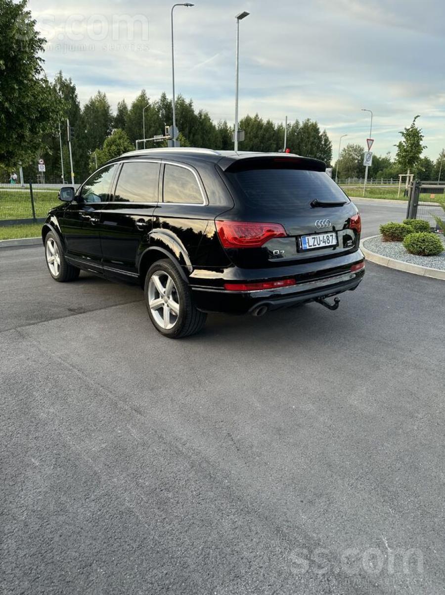 Melns Audi Q7 2012 Jelgava, ar dzinēja tilpumu 3.00 L un nobraukumu 370 tūkst. km par 9988 €, foto 16 vietnē AUTOMOTO.COM.LV