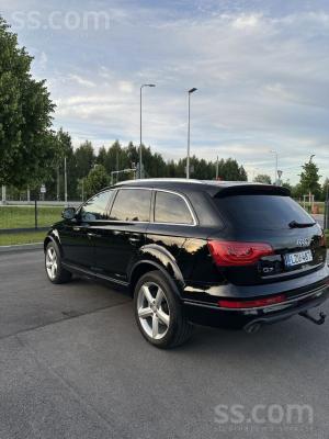 Melns Audi Q7 2012 Jelgava, ar dzinēja tilpumu 3.00 L un nobraukumu 370 tūkst. km par 9988 €, foto 20 vietnē AUTOMOTO.COM.LV