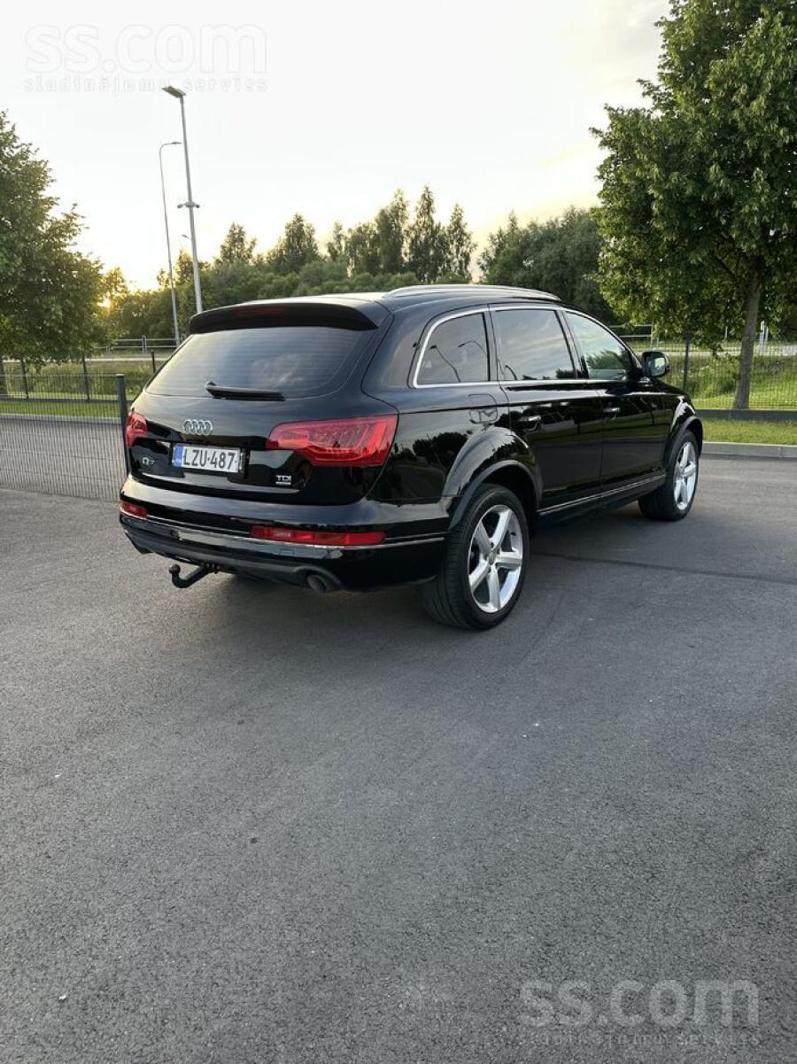 Melns Audi Q7 2012 Jelgava, ar dzinēja tilpumu 3.00 L un nobraukumu 370 tūkst. km par 9988 €, foto 21 vietnē AUTOMOTO.COM.LV