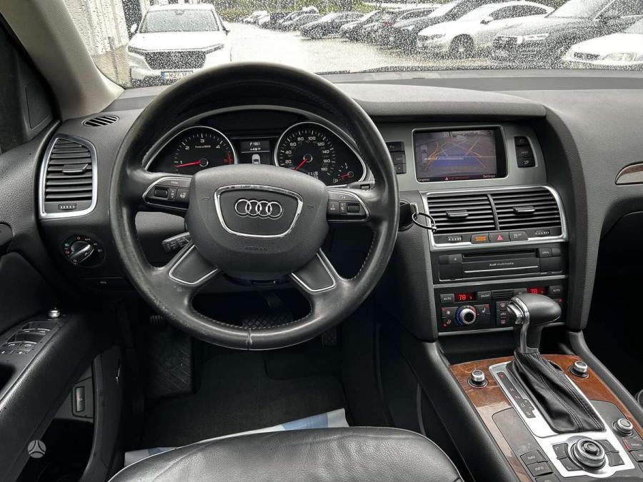 Melns Audi Q7 2012 Viļņa, ar dzinēja tilpumu 2.97 L un nobraukumu 301 tūkst. km par 10790 €, foto 13 vietnē AUTOMOTO.COM.LV