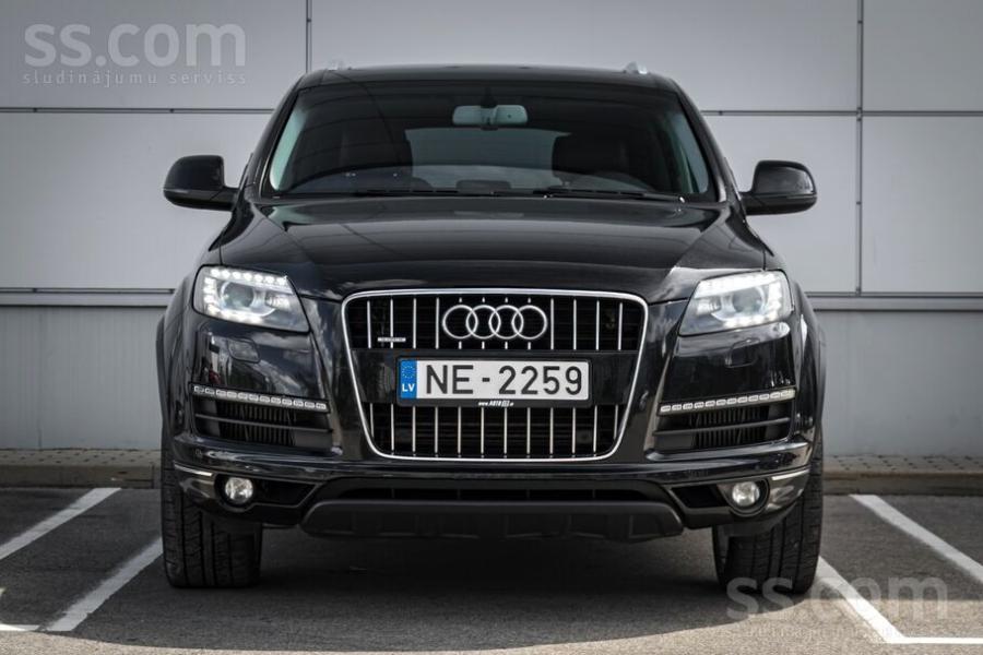 Black Audi Q7 2012 in Riga, with an engine capacity of 3.00 L and mileage of 277 thousand km for 11990 €, photo 3 on AUTOMOTO.COM.LV