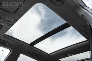 Black Audi Q7 2012 in Riga, with an engine capacity of 3.00 L and mileage of 277 thousand km for 11990 €, photo 15 on AUTOMOTO.COM.LV