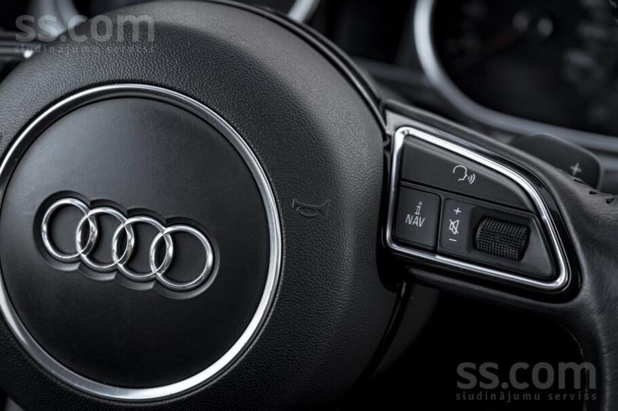 Black Audi Q7 2012 in Riga, with an engine capacity of 3.00 L and mileage of 277 thousand km for 11990 €, photo 22 on AUTOMOTO.COM.LV