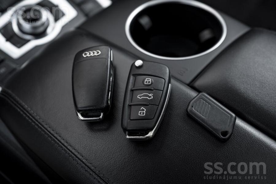 Black Audi Q7 2012 in Riga, with an engine capacity of 3.00 L and mileage of 277 thousand km for 11990 €, photo 31 on AUTOMOTO.COM.LV