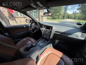 Melns Audi Q7 2012 Rēzekne, ar dzinēja tilpumu 3.00 L un nobraukumu 272 tūkst. km par 10990 €, foto 9 vietnē AUTOMOTO.COM.LV