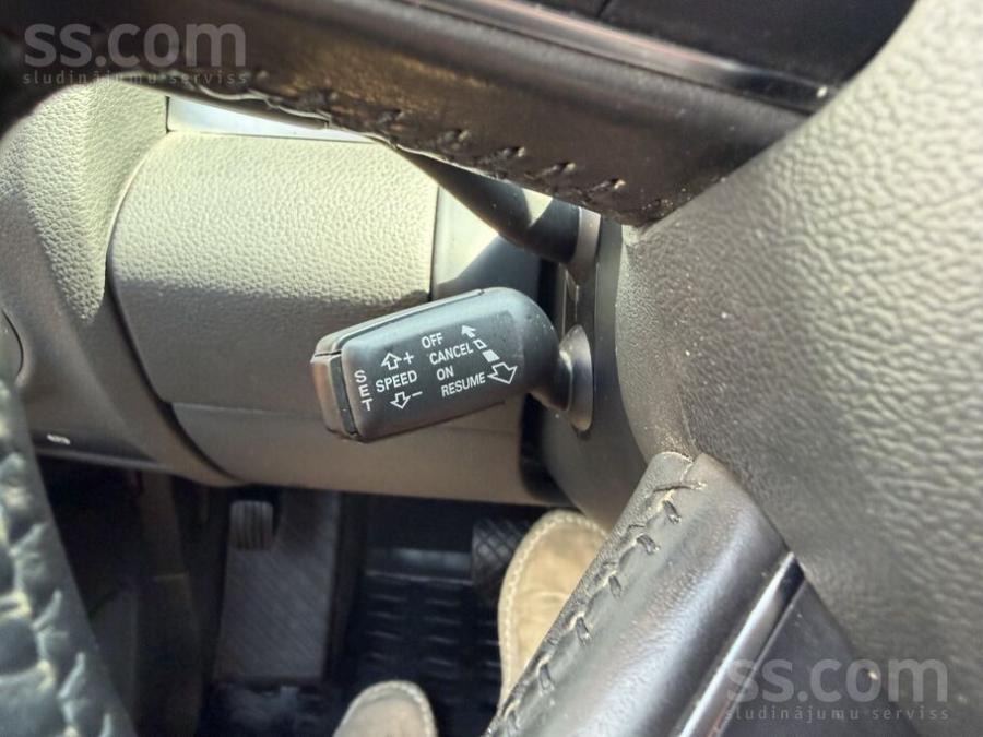Melns Audi Q7 2012 Rēzekne, ar dzinēja tilpumu 3.00 L un nobraukumu 272 tūkst. km par 10990 €, foto 18 vietnē AUTOMOTO.COM.LV