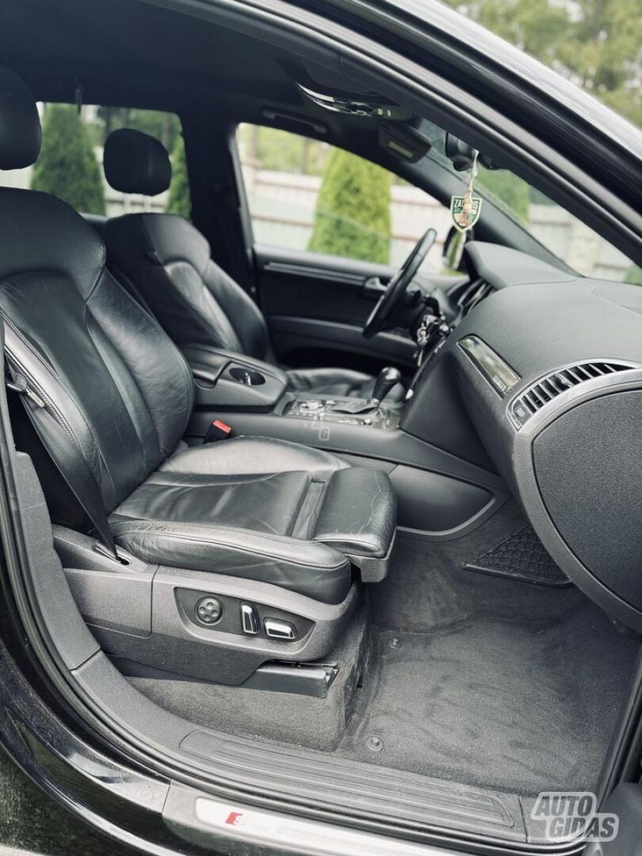 Black Audi Q7 2012 in Salcininkai, with an engine capacity of 3.00 L and mileage of 350 thousand km for 12500 €, photo 10 on AUTOMOTO.COM.LV