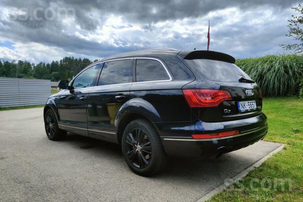Melns Audi Q7 2012 Rīga, ar dzinēja tilpumu 3.00 L un nobraukumu 236 tūkst. km par 8900 €, foto 4 vietnē AUTOMOTO.COM.LV
