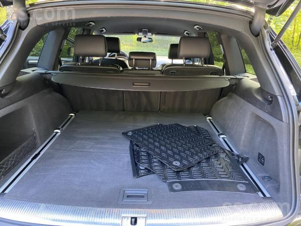 Black Audi Q7 2012 in Riga, with an engine capacity of 3.00 L and mileage of 0 thousand km for 12990 €, photo 9 on AUTOMOTO.COM.LV