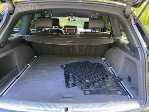 Black Audi Q7 2012 in Riga, with an engine capacity of 3.00 L and mileage of 0 thousand km for 12990 €, photo 10 on AUTOMOTO.COM.LV