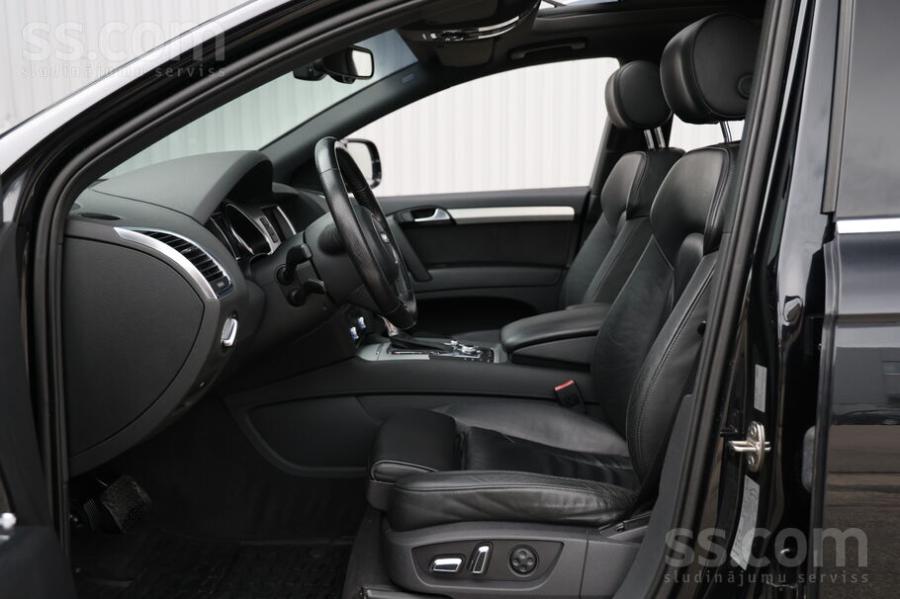 Melns Audi Q7 2012 Tukums, ar dzinēja tilpumu 3.00 L un nobraukumu 272 tūkst. km par 12500 €, foto 9 vietnē AUTOMOTO.COM.LV