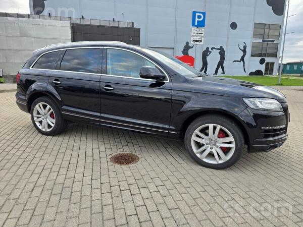 Melns Audi Q7 2012 Rīga, ar dzinēja tilpumu 3.00 L un nobraukumu 235 tūkst. km par 11590 €, foto 4 vietnē AUTOMOTO.COM.LV