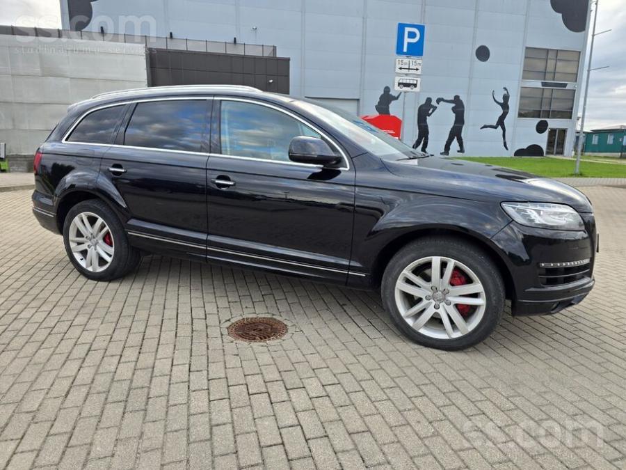 Melns Audi Q7 2012 Rīga, ar dzinēja tilpumu 3.00 L un nobraukumu 235 tūkst. km par 11590 €, foto 4 vietnē AUTOMOTO.COM.LV
