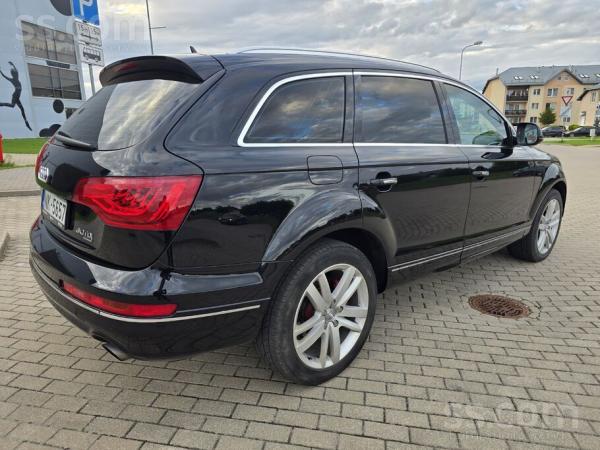 Melns Audi Q7 2012 Rīga, ar dzinēja tilpumu 3.00 L un nobraukumu 235 tūkst. km par 11590 €, foto 6 vietnē AUTOMOTO.COM.LV
