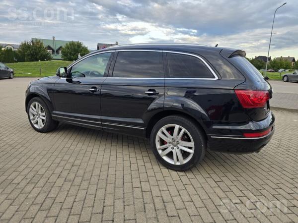 Melns Audi Q7 2012 Rīga, ar dzinēja tilpumu 3.00 L un nobraukumu 235 tūkst. km par 11590 €, foto 9 vietnē AUTOMOTO.COM.LV