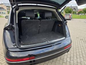 Melns Audi Q7 2012 Rīga, ar dzinēja tilpumu 3.00 L un nobraukumu 235 tūkst. km par 11590 €, foto 20 vietnē AUTOMOTO.COM.LV