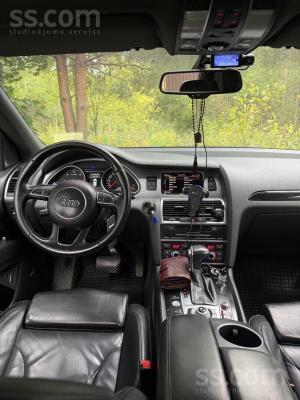Black Audi Q7 2012 in Rezekne, with an engine capacity of 3.00 L and mileage of 238 thousand km for 11800 €, photo 9 on AUTOMOTO.COM.LV