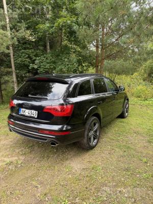 Black Audi Q7 2012 in Rezekne, with an engine capacity of 3.00 L and mileage of 238 thousand km for 11800 €, photo 11 on AUTOMOTO.COM.LV