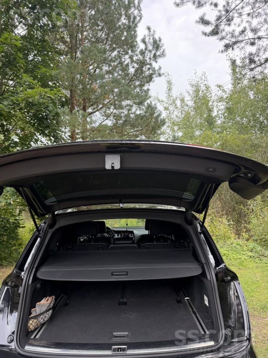 Black Audi Q7 2012 in Rezekne, with an engine capacity of 3.00 L and mileage of 238 thousand km for 11800 €, photo 13 on AUTOMOTO.COM.LV