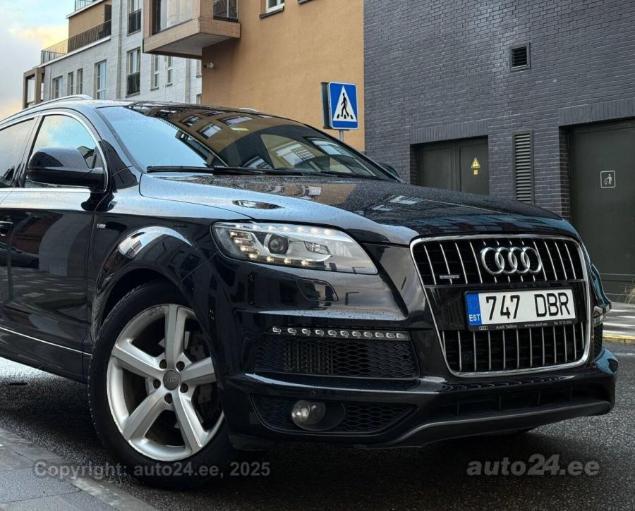 Melns Audi Q7 2013 Tallina, ar dzinēja tilpumu 3.00 L un nobraukumu 254 tūkst. km par 14990 €, foto 9 vietnē AUTOMOTO.COM.LV